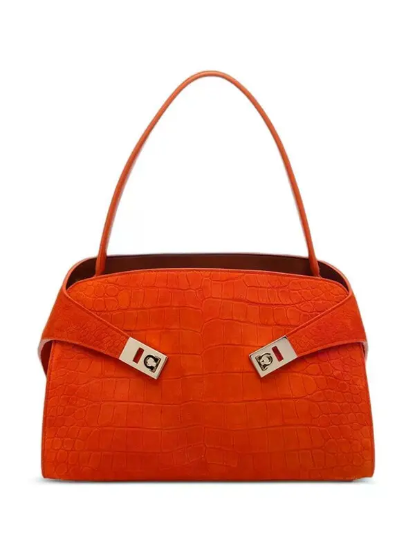 FERRAGAMO Hug Shoulder Bag
