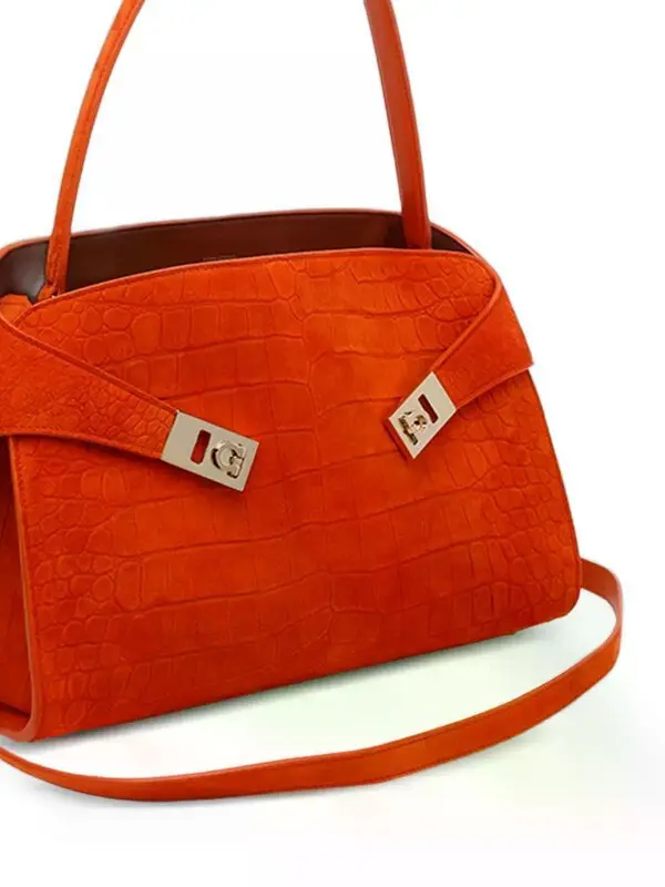 FERRAGAMO Hug Shoulder Bag