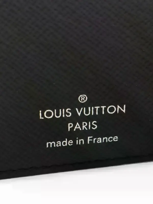 LOUIS VUITTON 2021s Monogram Eclipse Bi-fold Wallet