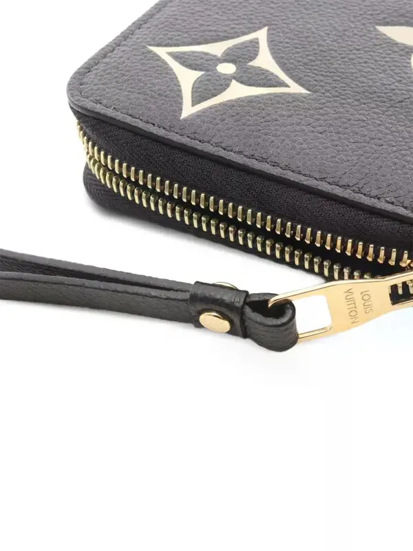 LOUIS VUITTON 2021 Monogram Zip Wallet - Black