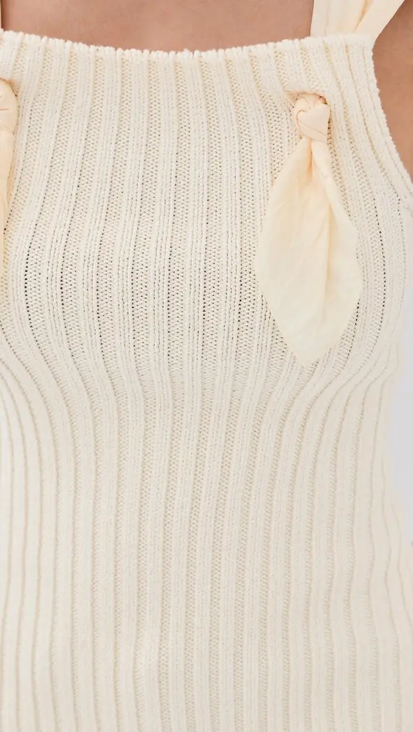 Ossou Ribbed Knit Tank Top With Square Neck And Adjustable Straps