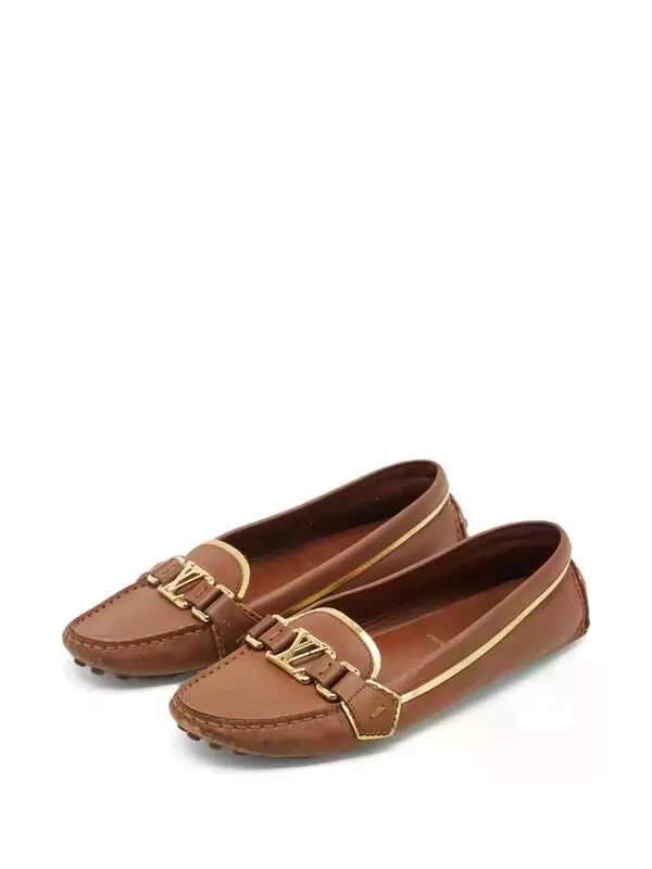 LOUIS VUITTON Leather Loafers