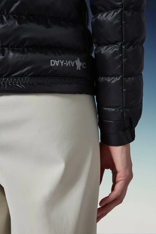 Moncler Walibi Short Down Jacket