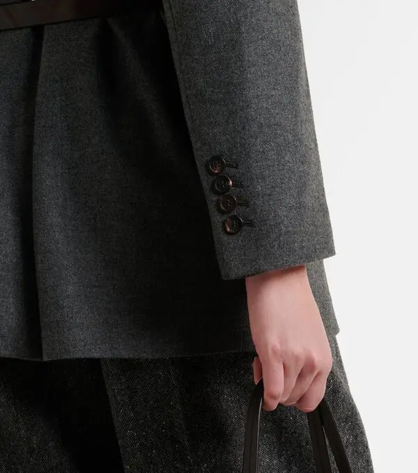 Brunello Cucinelli Belted Wool And Cashmere Blazer - Grey