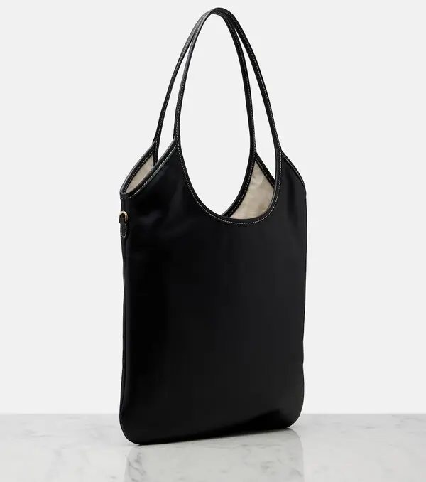 Miu Miu Ivy Medium Leather Shopper - Black