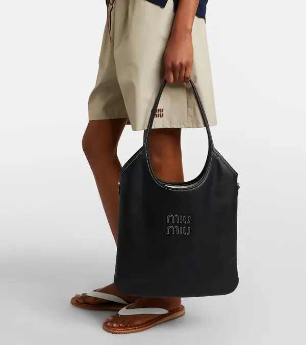 Miu Miu Ivy Medium Leather Shopper - Black