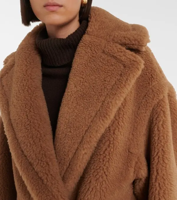 Max Mara Wool And Silk Teddy Coat - Beige