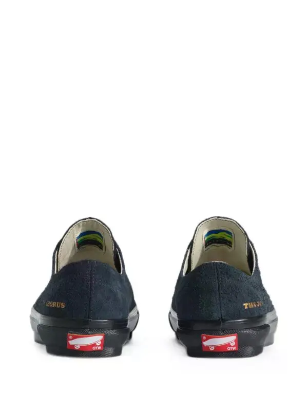 VANS Suede Finish Low-top Sneakers