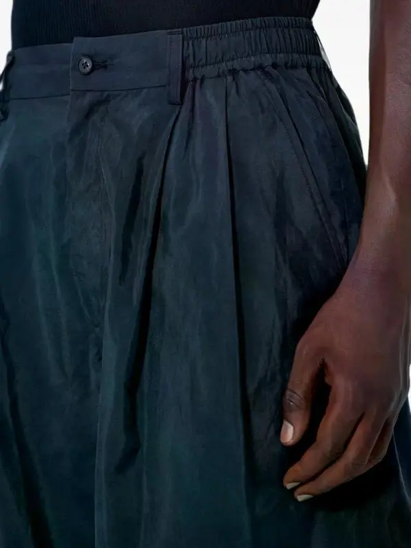 SSSTEIN Pleated Elasticated-waistband Shorts