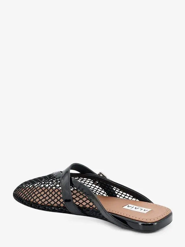 Alaïa Flat Mesh Sandals With Patent Trim - Multicolor