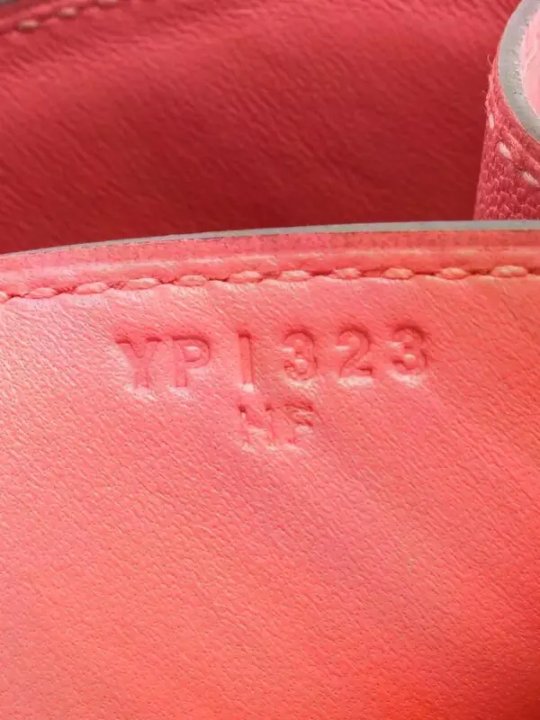 Hermès Constance 3 Shoulder Bag - Pink