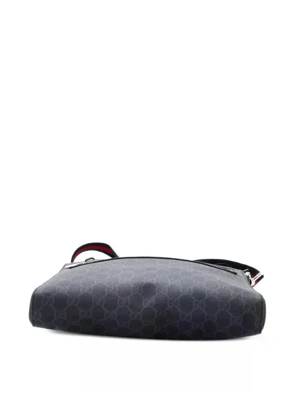 Gucci Gg Coated Canvas Medium Messenger Bag