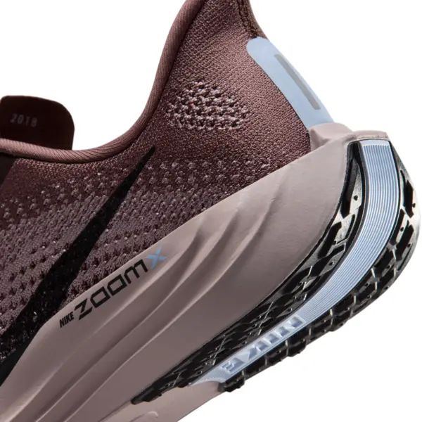 Nike Pegasus Plus Road Running Shoes