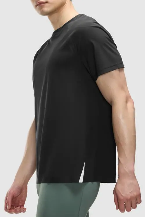 PELOTON Run Interlock Stride Short Sleeve T-shirt - Black