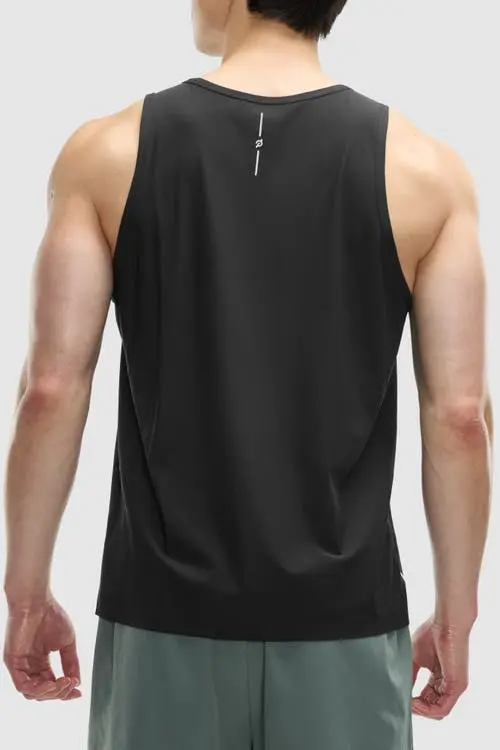 PELOTON Run Interlock Stride Singlet - Black
