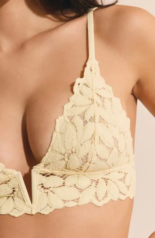 ETAM Celeste Triangle Bralette - Vanilla