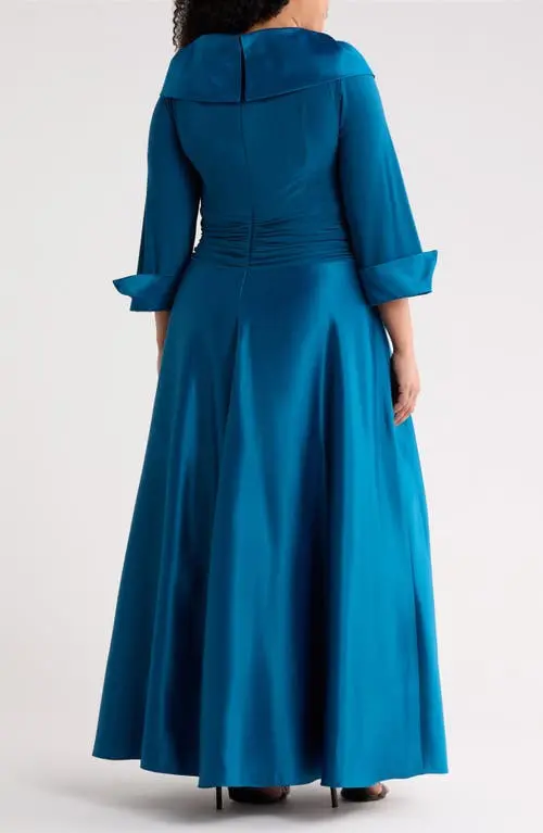 JESSICA HOWARD Rhinestone Button Mixed Media Gown