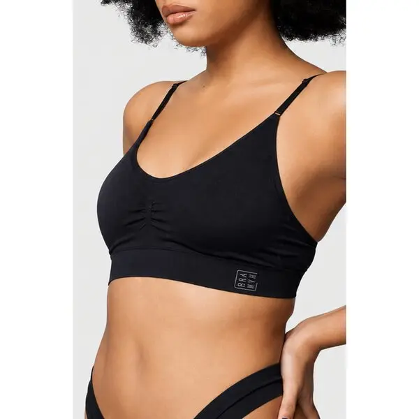 BRABAR Everyday Seamless Bra With Back-closure - Black