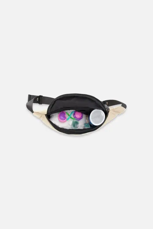 DEUX PAR DEUX Water-repellent Adjustable Strap Stroller Changing Sling Bag