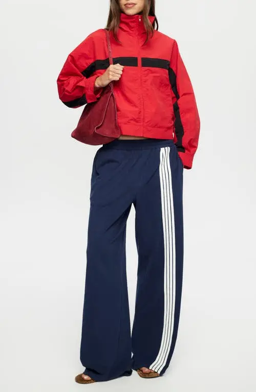 Lioness Essential Contrast Panel Zip-up Windbreaker
