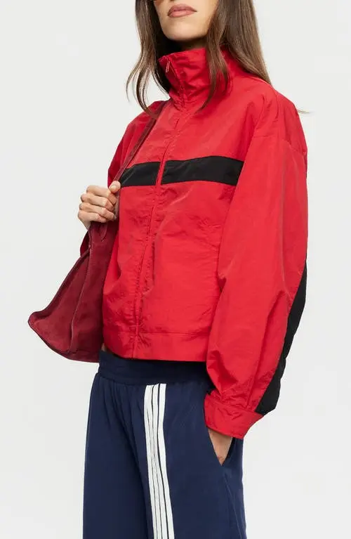 Lioness Essential Contrast Panel Zip-up Windbreaker