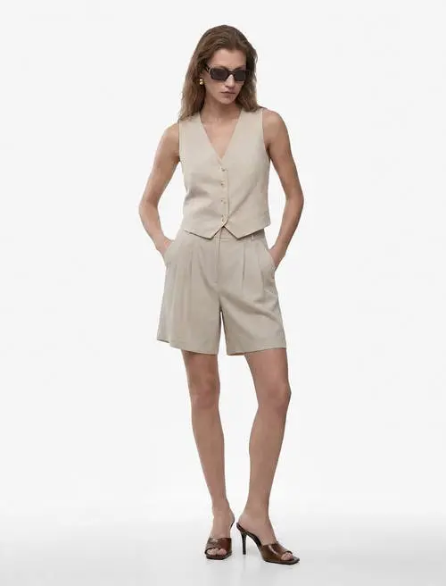 KOTON Relax Fit Pleated Linen Bermuda Shorts