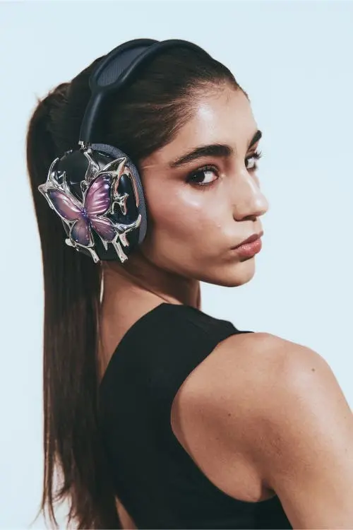 Cordée Cases Butterfly Chrome Airpods Max Case
