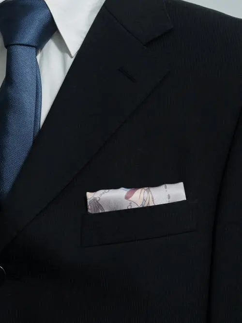 LOST PATTERN Datura Silk Pocket Square