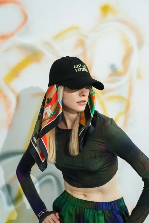 LOST PATTERN Seasons In Park Silk Bandana