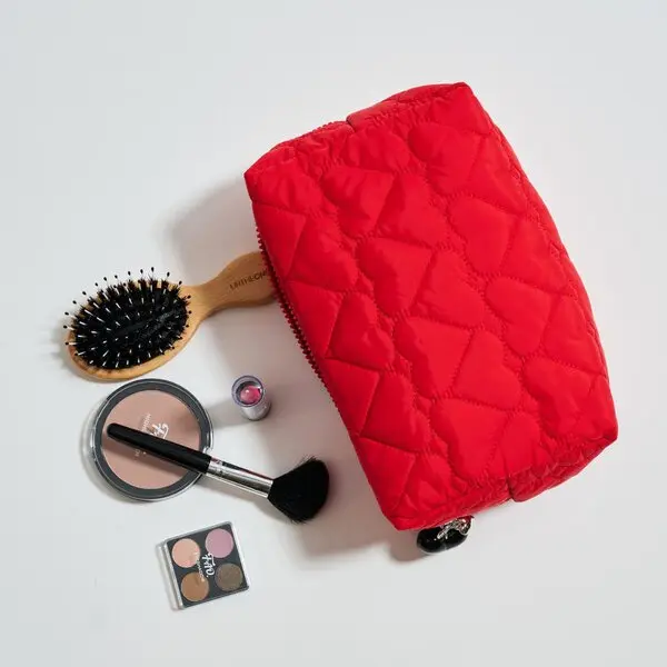 URBAN EXPRESSIONS Pull My Heart Cosmetic & Travel Organizer Pouch - Red