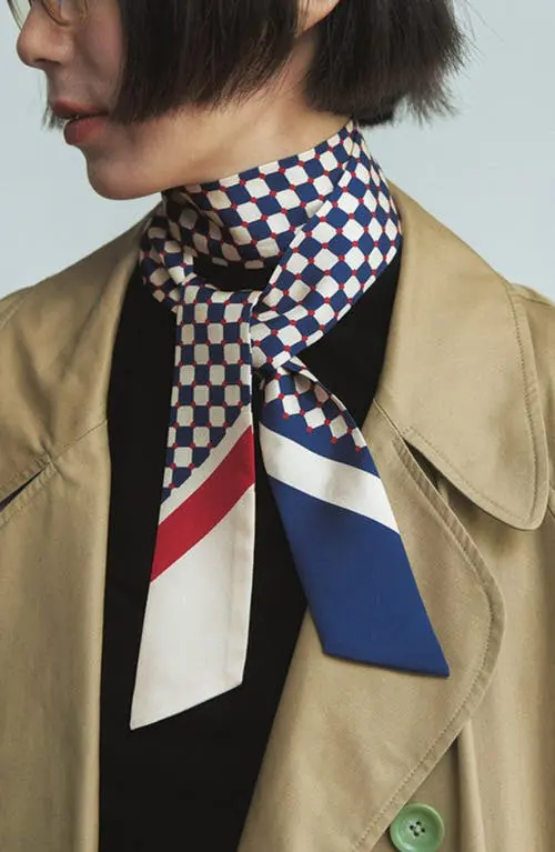 LOST PATTERN Checkerboard Skinny Silk Scarf - Blue