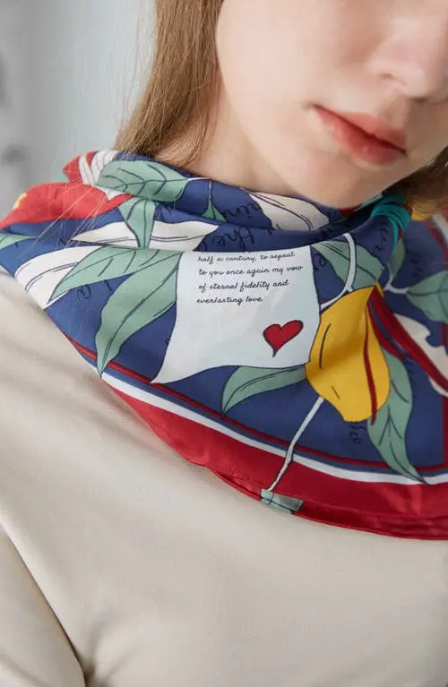 LOST PATTERN El Amor Silk Bandana - Red