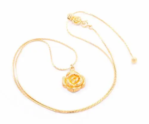 SEVEN SAINTS Mystic Pendant Necklace - Gold