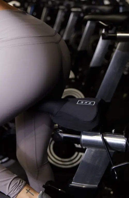 LUTAVA Antimicrobial Saddle Slip Cover