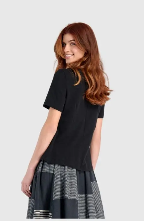 Alembika Essential Shaped Tee
