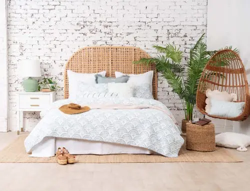 Carol & Frank Halsey Scallop 2-piece Quilt Bedding Set