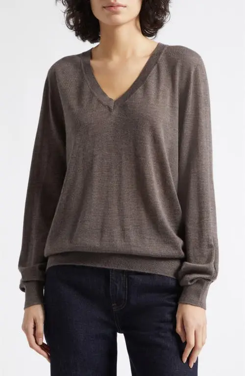 Johnstons Of Elgin Beatrice Superfine Cashmere V-neck Sweater
