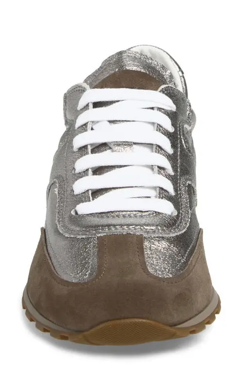 Brunello Cucinelli T-toe Low Top Runner Sneaker
