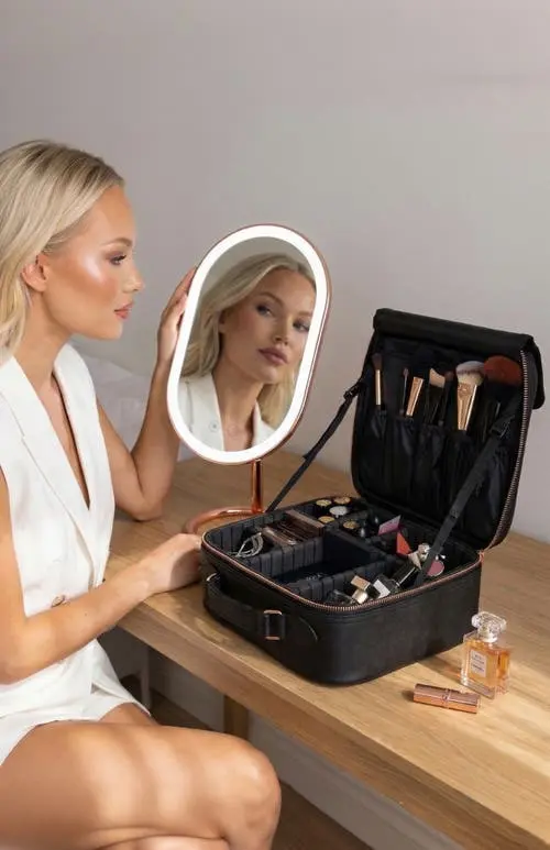 FANCII Madison Quilted Vegan Leather Makeup Case