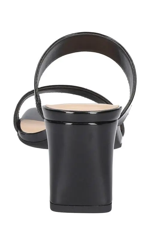 EASY WORKS BY EASY STREET Clovelle Slide Sandal - Black Patent