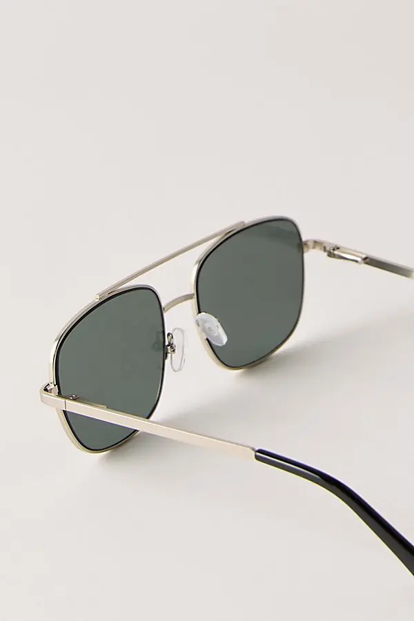 Free People Brooks Metal Aviator Sunglasses - Silver/teal Lens