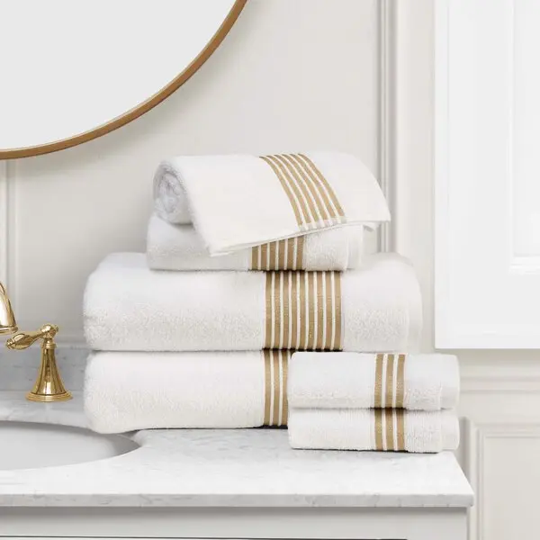 Juicy Couture Melissa Bath Towel Set