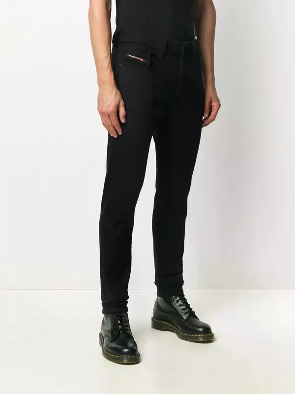 DIESEL® D-strukt Slim-cut Jeans