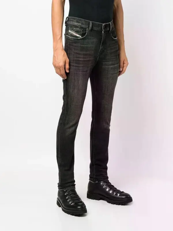 DIESEL® 1983 Slim-cut Jeans In Jet