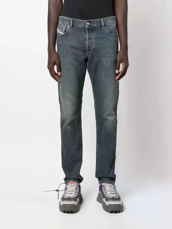 DIESEL® 1995 D-sark 09f74 Straight-leg Jeans - Blue