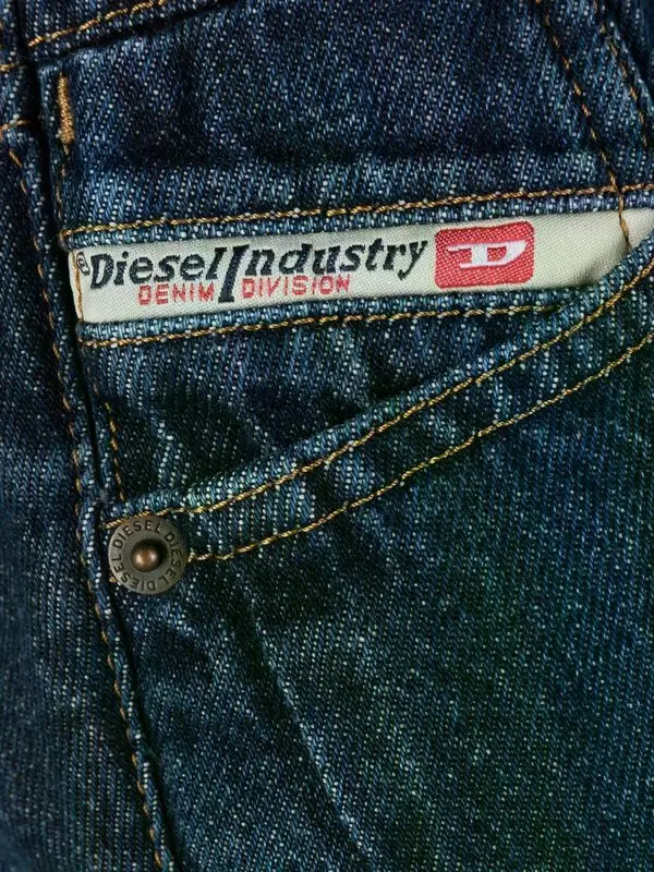 DIESEL® Fayza Cropped Boyfriend Jeans