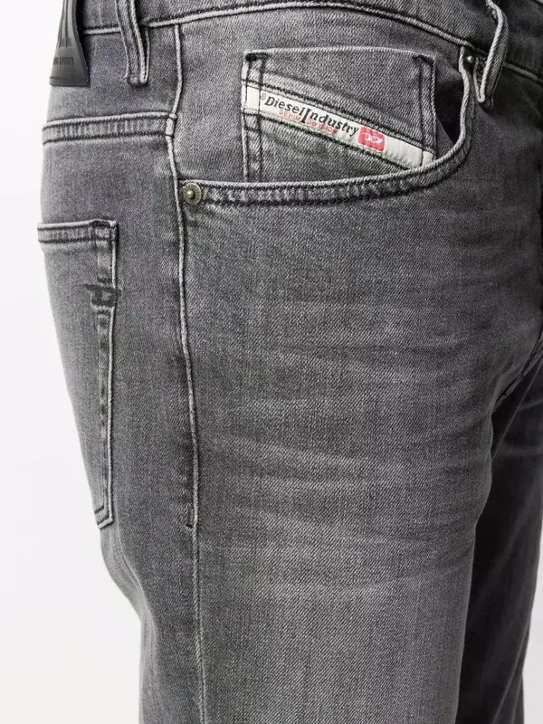 DIESEL® Di-fining Tapered-leg Jeans - Grey