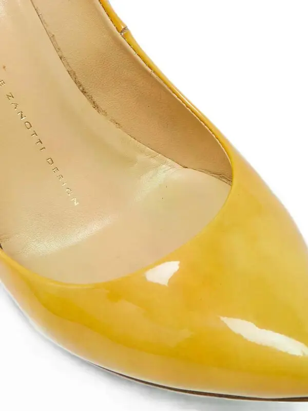 GIUSEPPE ZANOTTI Lucrezia Pointed-toe Pumps