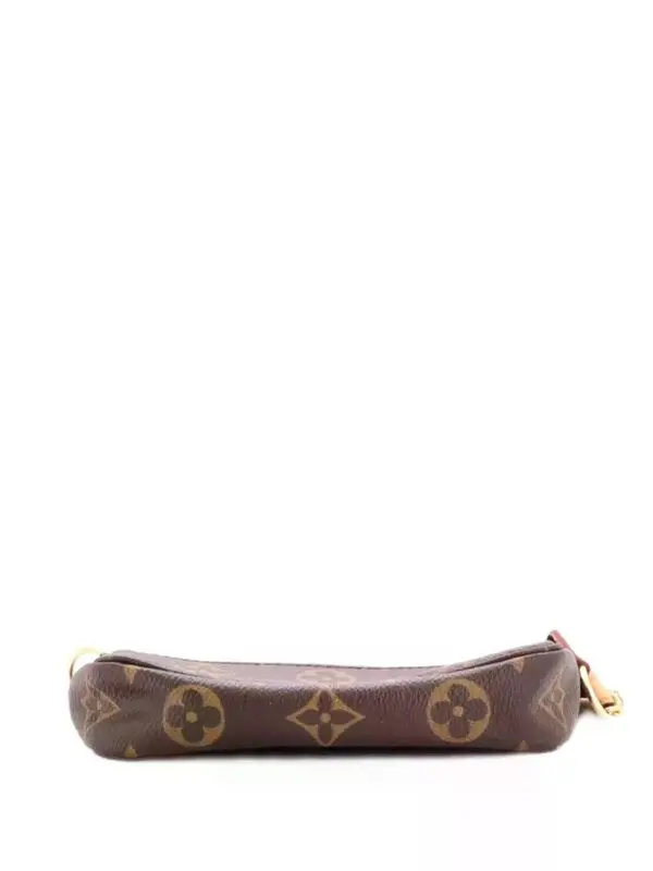 LOUIS VUITTON Pochette Accessoires Monogram Canvas Clutch Bag - Brown