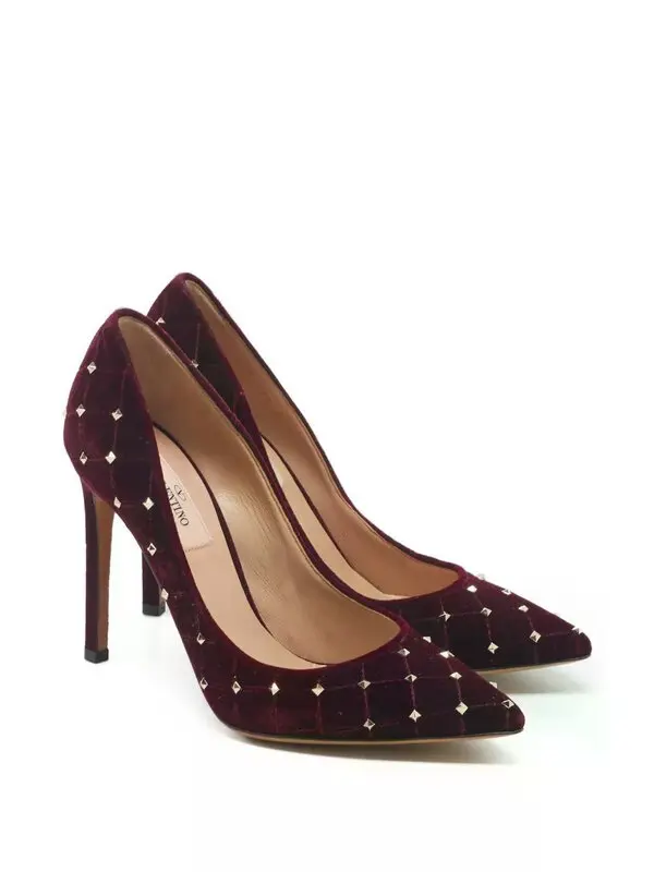 Valentino Garavani Rockstud Quilted Pumps
